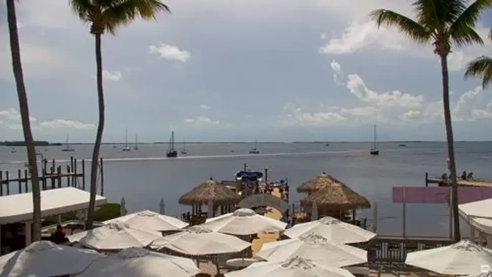 Live Webcam Snook's Bayside, Key Largo