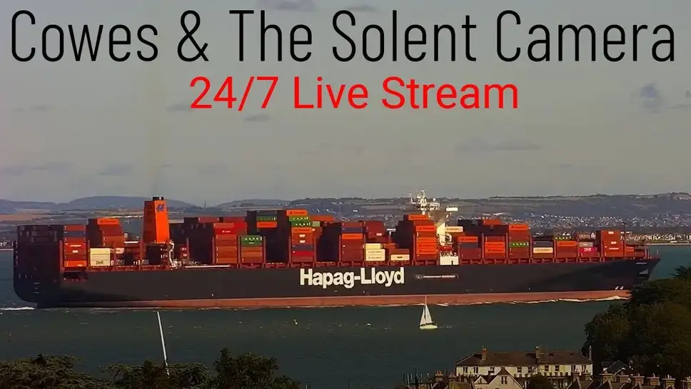 Live Webcam Container Ship & Port Terminal, UK