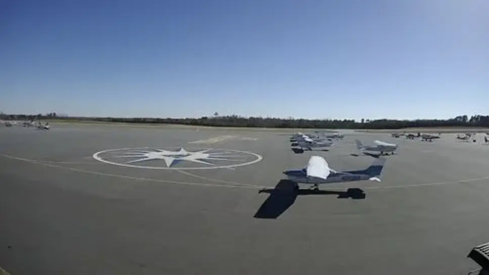 Live Webcam Triangle North Executive Airport, NC